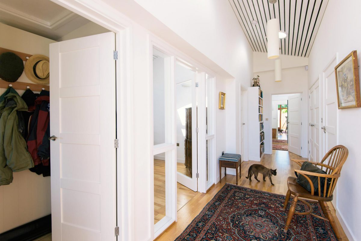 courtyard_house_hall – Freeland Rees Roberts