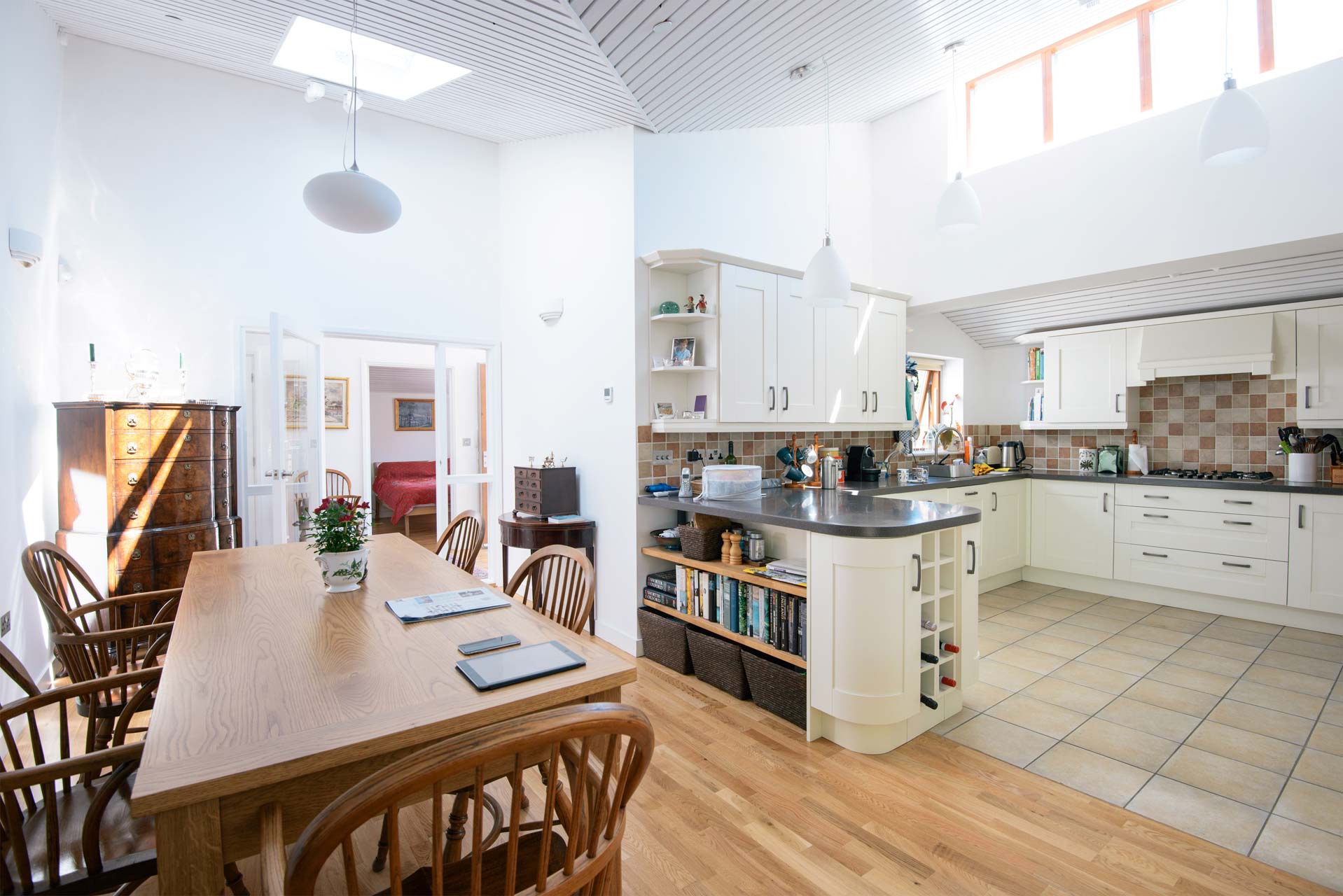 courtyard_house_kitchen – Freeland Rees Roberts